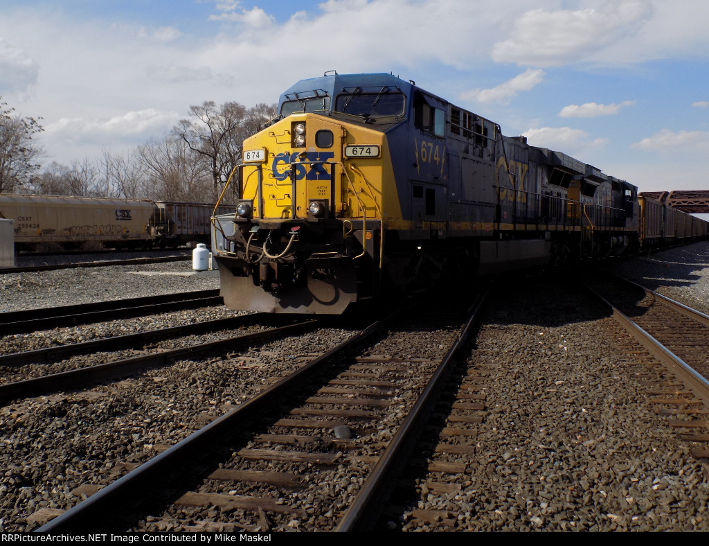 CSX 674